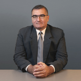 Szikora Henrik Péter pénzügyi tanácsadó - GRANTIS